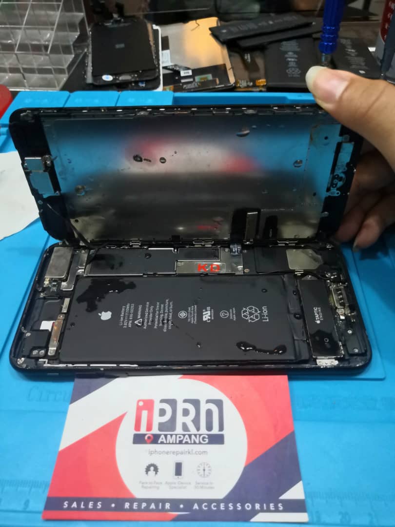 iPhone 7 Plus Water Damage at iPro KL - iPRO Ampang KL